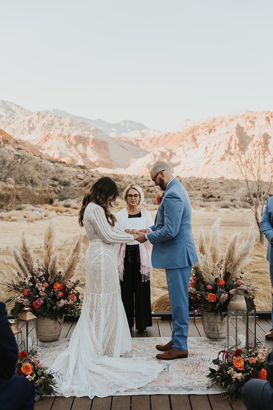 Boho Chic Micro Wedding Full of Lush Pampas Grass Decor ...